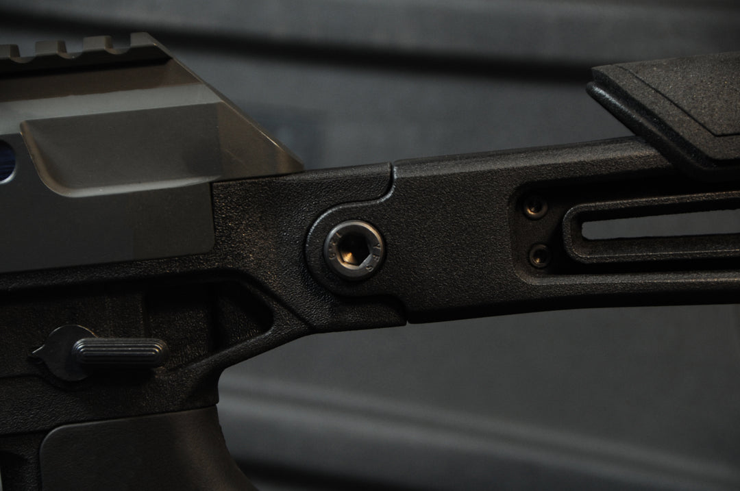 Recon: A Lightweight Stock for the SCSA Taipan Series – Fox Operator